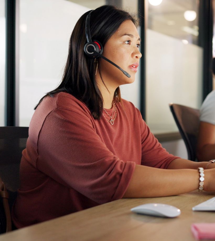 Easier access to healthcare insurance with CM’s contact center | NTT DATA